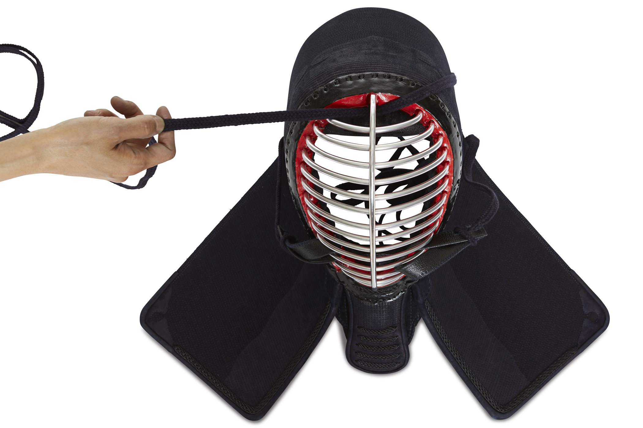 Fastening the Men-Himo